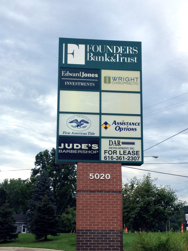 founders-bank-pylon - Grand Rapids Signs, Wraps & Banners | Michigan ...